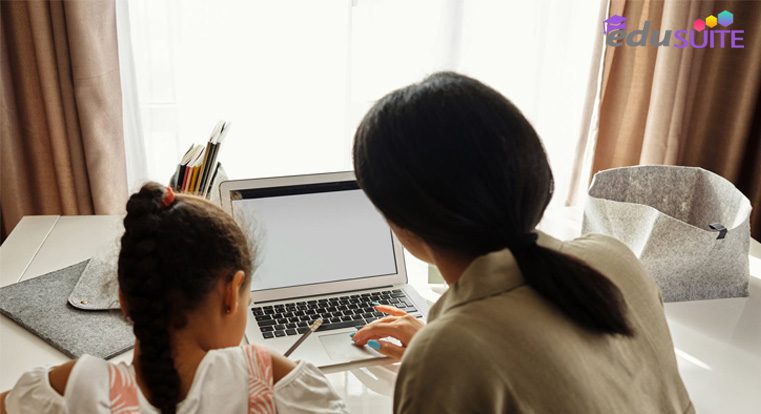 How Online Education System is More Supportive for Schools